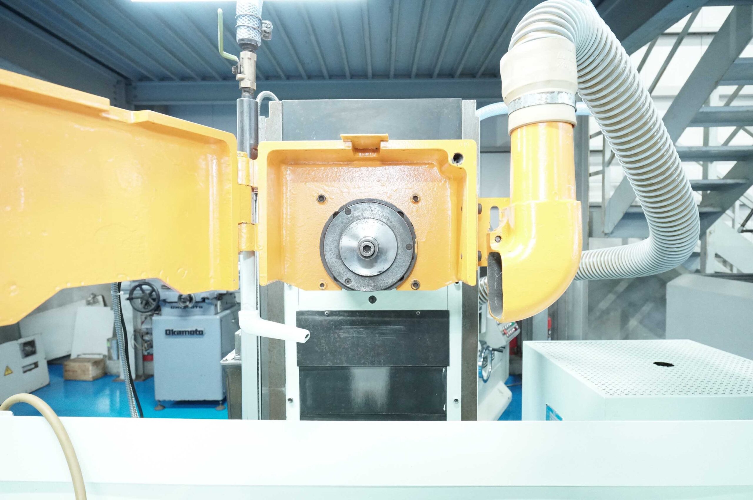 Precision Forming Surface Grinding Machine KURODA GS-BMHF | 中古機械と新品機械の ...